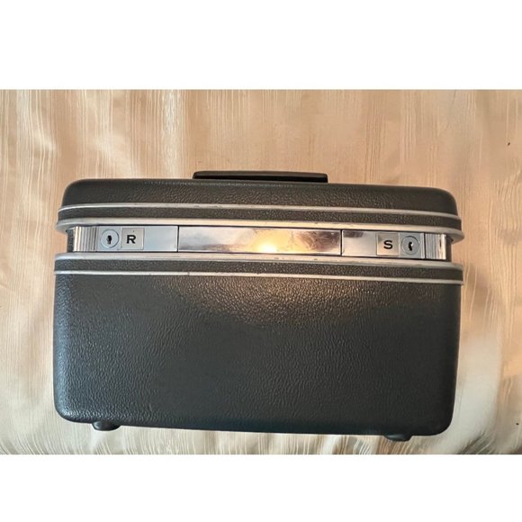 Samsonite | Other | Samsonite Carry On Bag Hard Shell Vintage | Poshmark